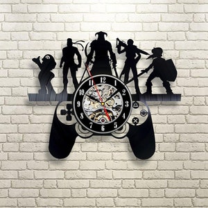 Gamepad Vinyl Record Wall Clock, Game Room Decor, Gift Ideas for Gamer ...