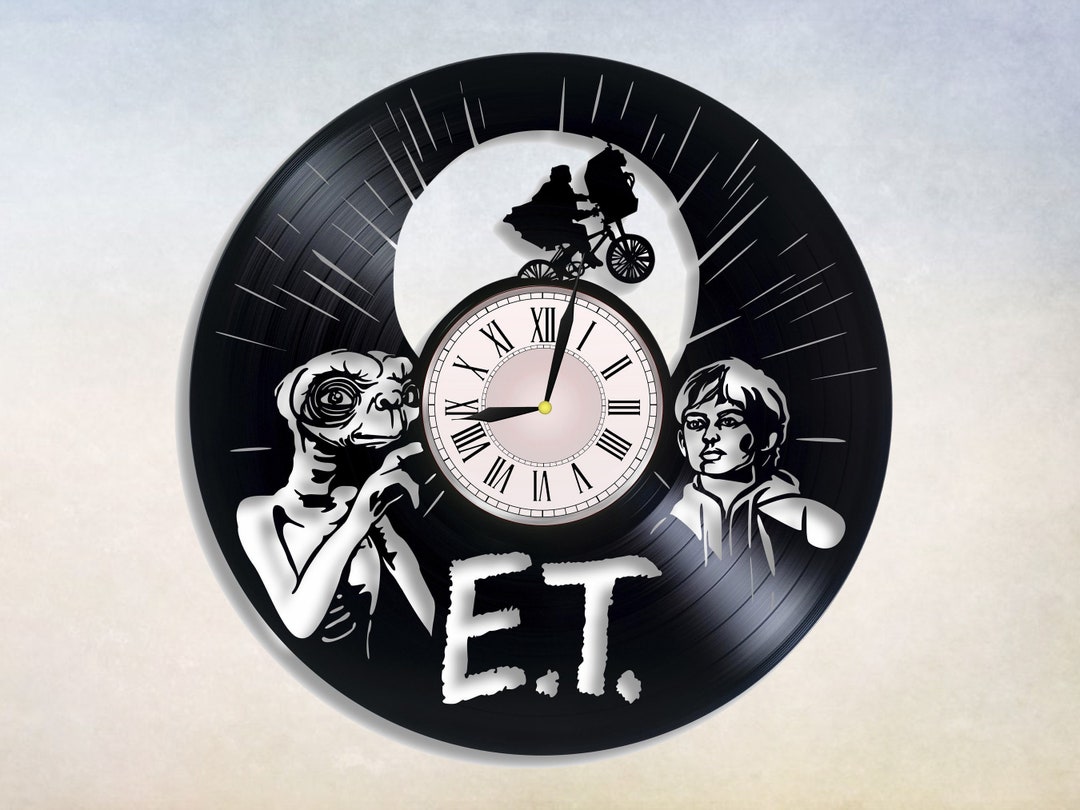 Elliott and E.T. Vinyl Record Wall Clock, ET the Extra Terrestrial Art ...