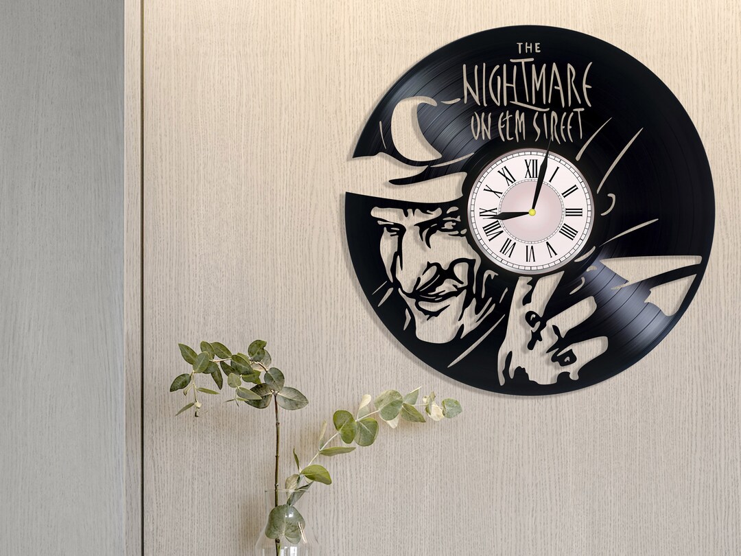 Retro Horror Nightmare on Elm Street Vinyl Wall Clock, Freddy Krueger ...