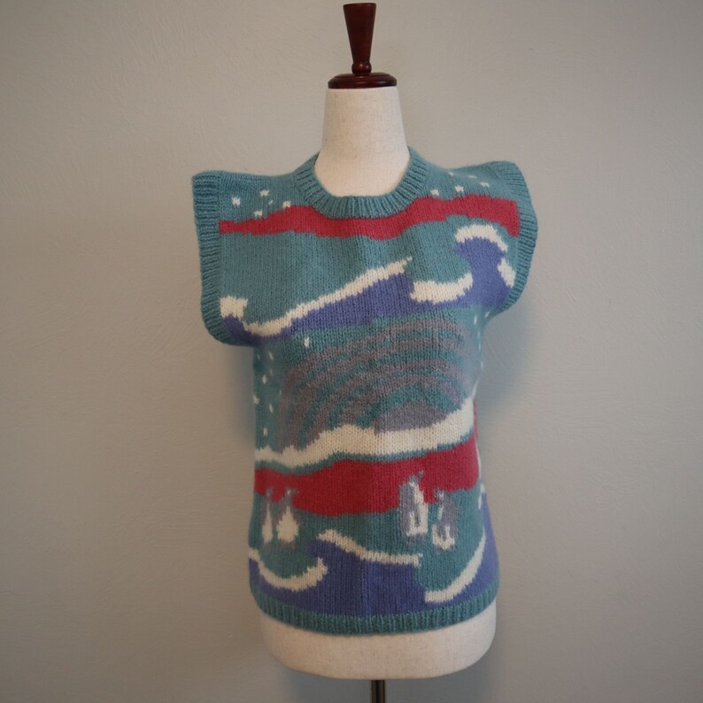 SKYR 1980s Penguins Wool Sweater Vest - Etsy