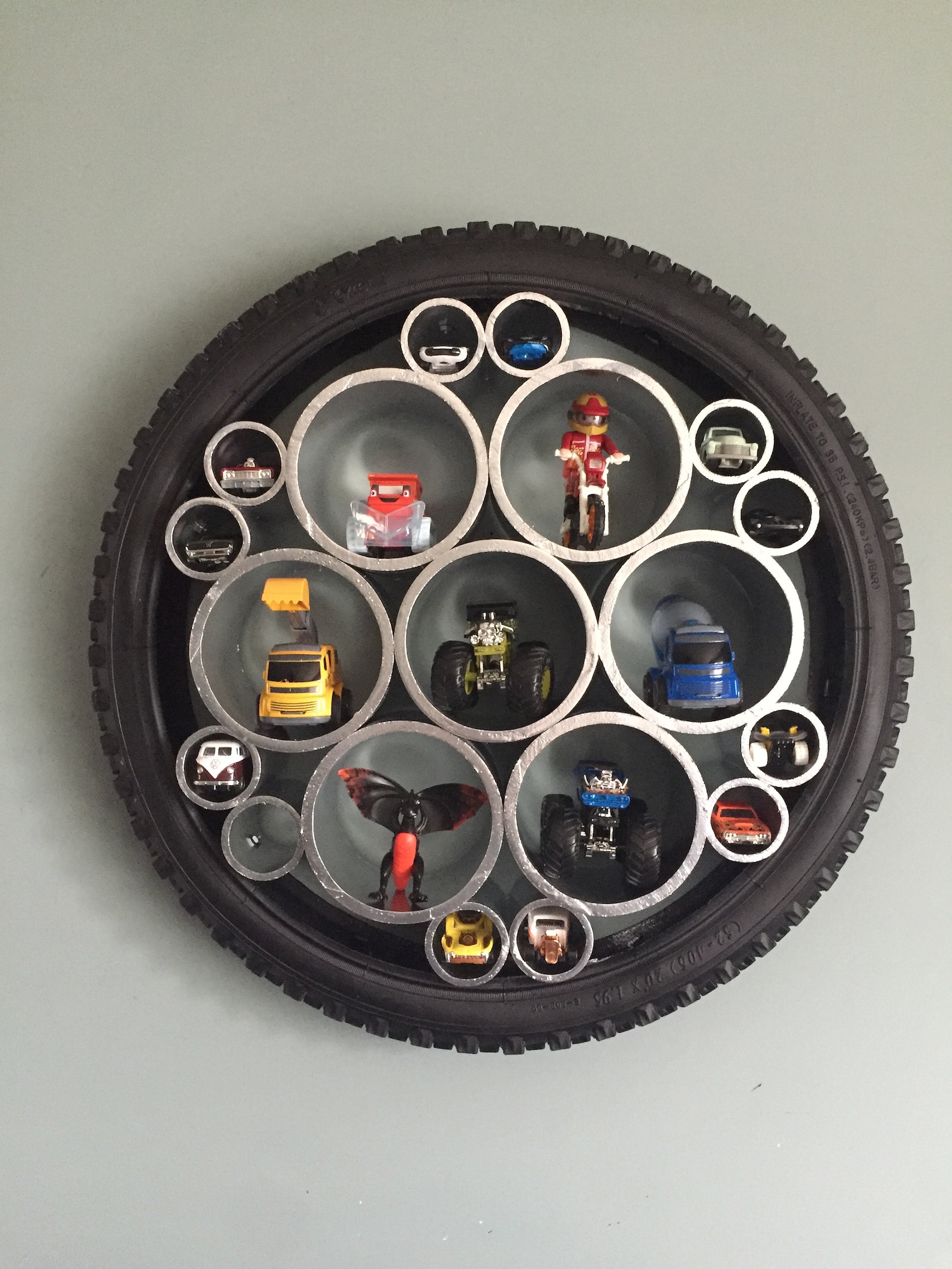 20 Cool Wheels Tire Display | Etsy