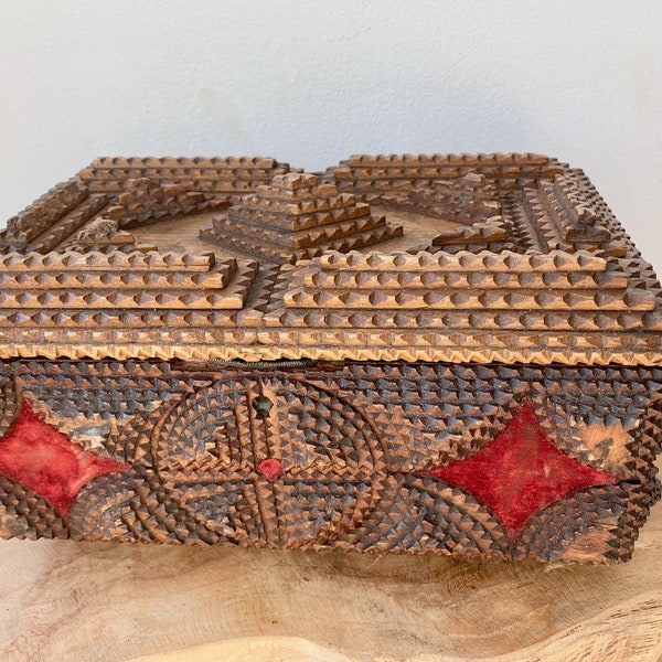 Tramp Art - 60+ Tramp Art for 2023