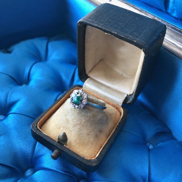 Antique Ring Box - Etsy