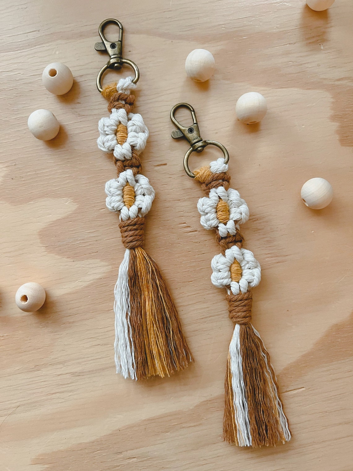Macrame Flower Keychain - Etsy