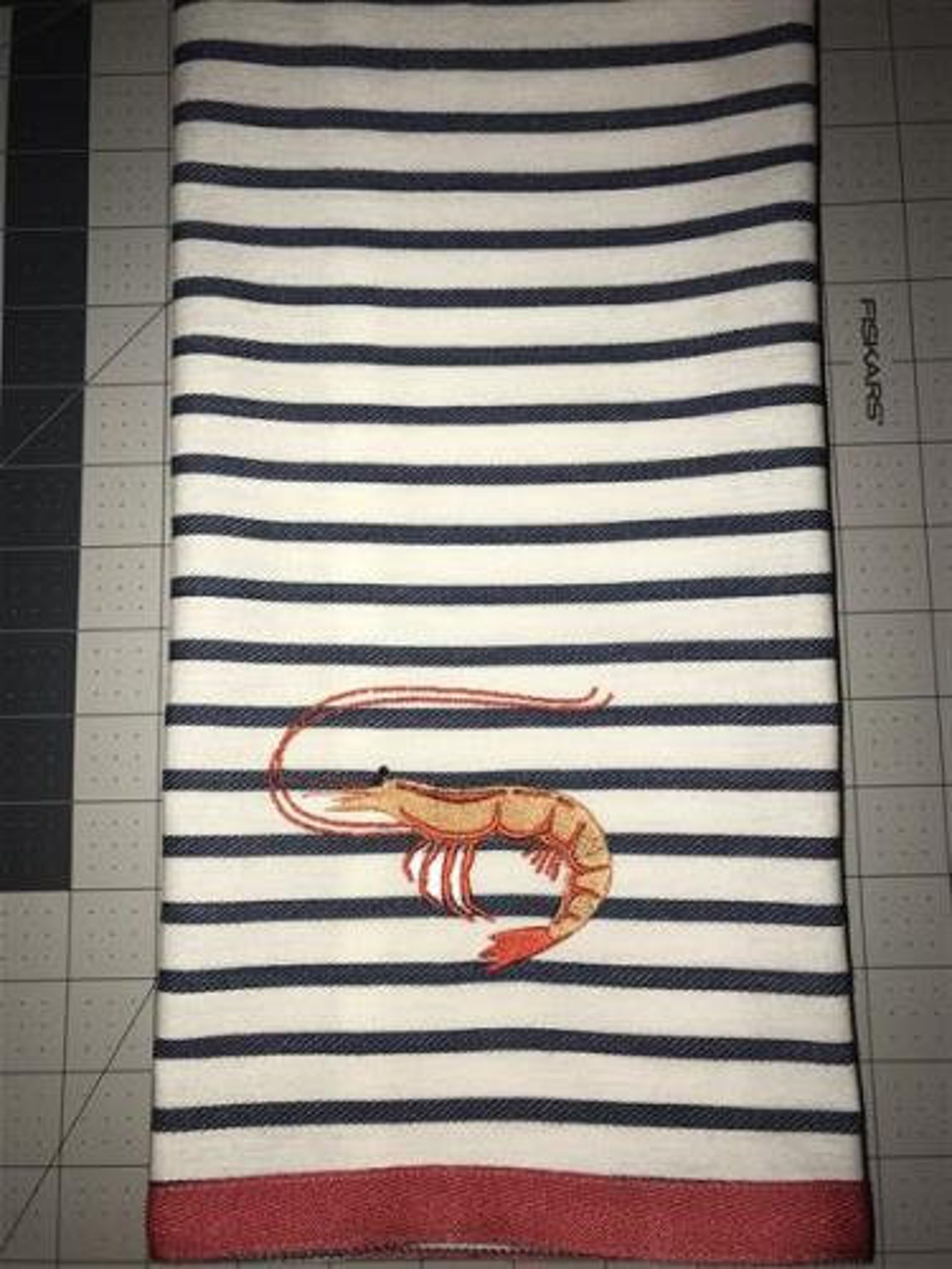 Little Shrimp - Machine Embroidery Design, Shrimp Embroidery Pattern - Etsy
