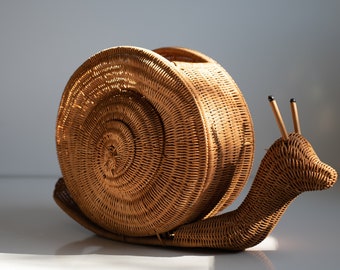 Wicker Snail Basket - Etsy