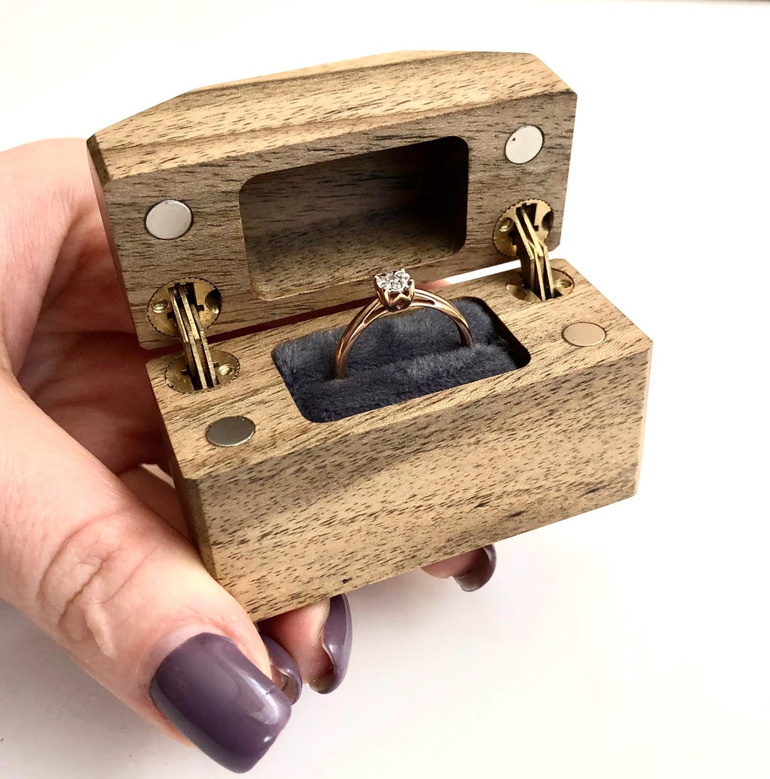 Minimalist Ring Bearer Box for Proposal of Walnut. Cute Resin Ring ...