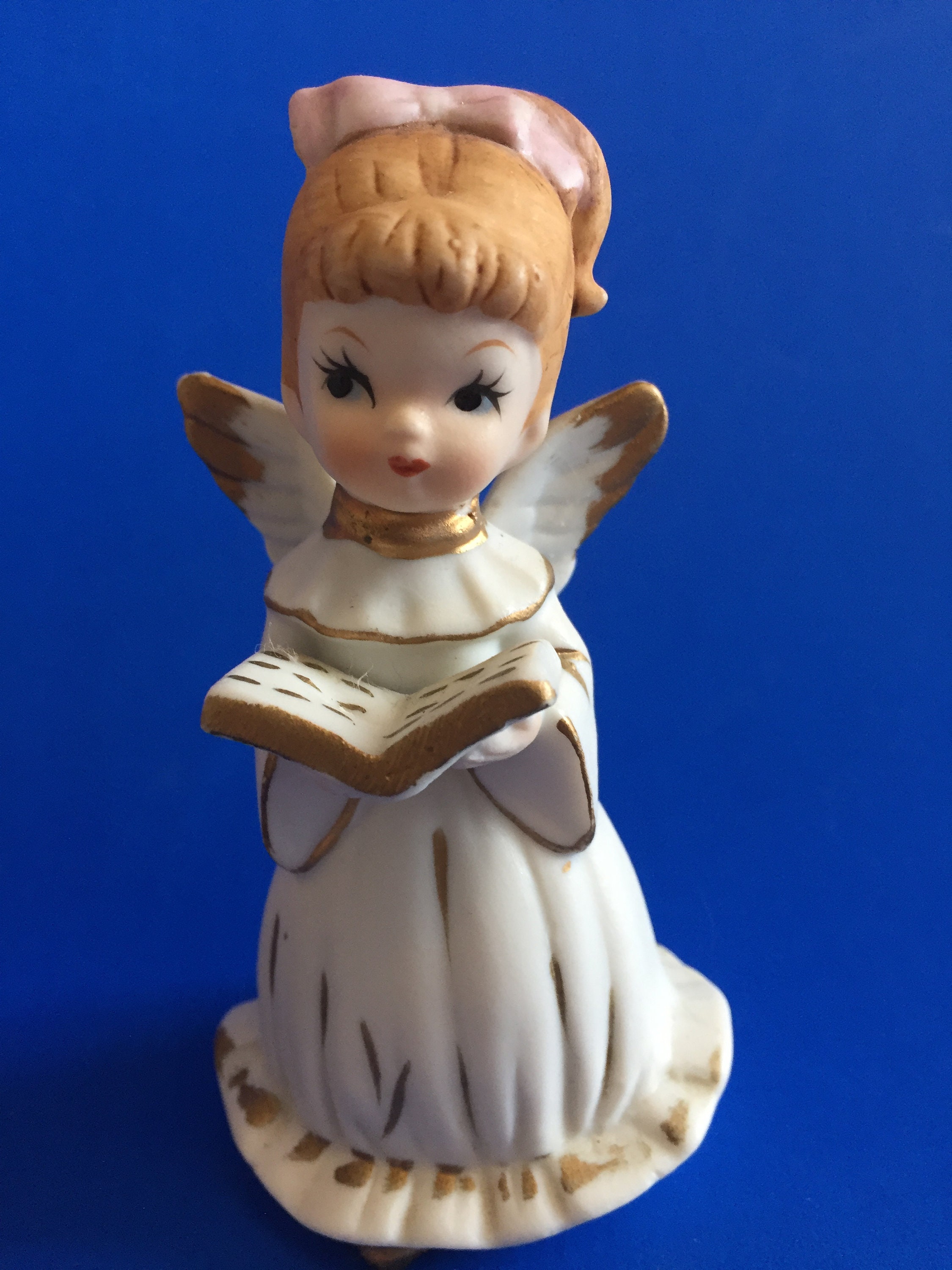Singing Choir Angel Figurine Figurines & Knick Knacks Art ...