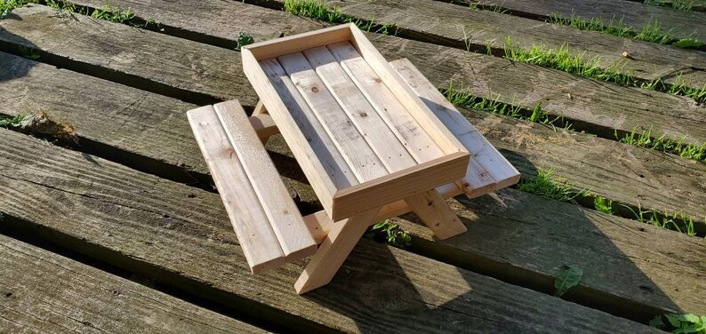 Large Chicken, Bird and Critter Picnic Table Chicnic Table Squirrel ...