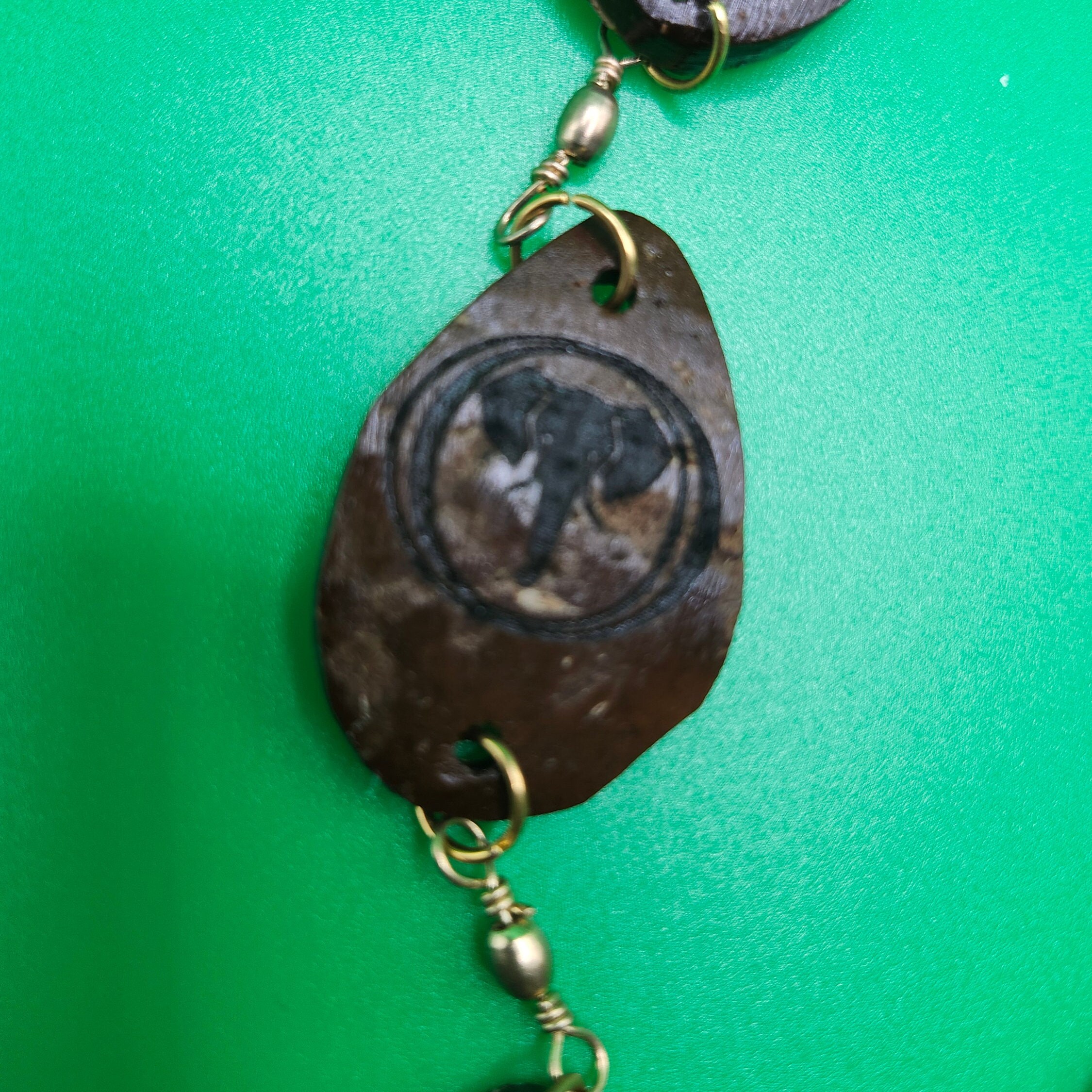 Ekuele De Coco ifa Teardrop Engraved - Etsy