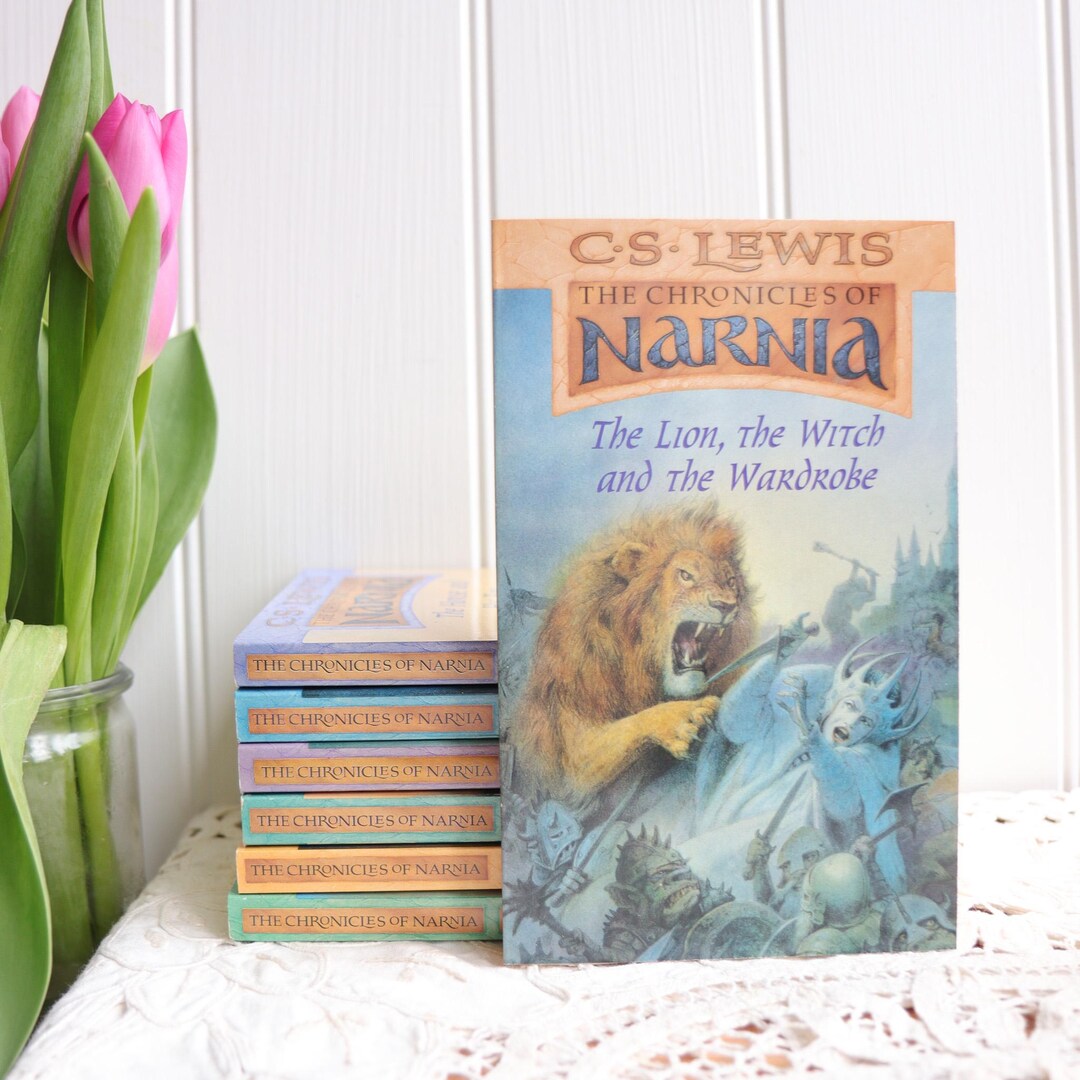 The Chronicles of Narnia Book Collection - Sold as a Set From the 1990 ...