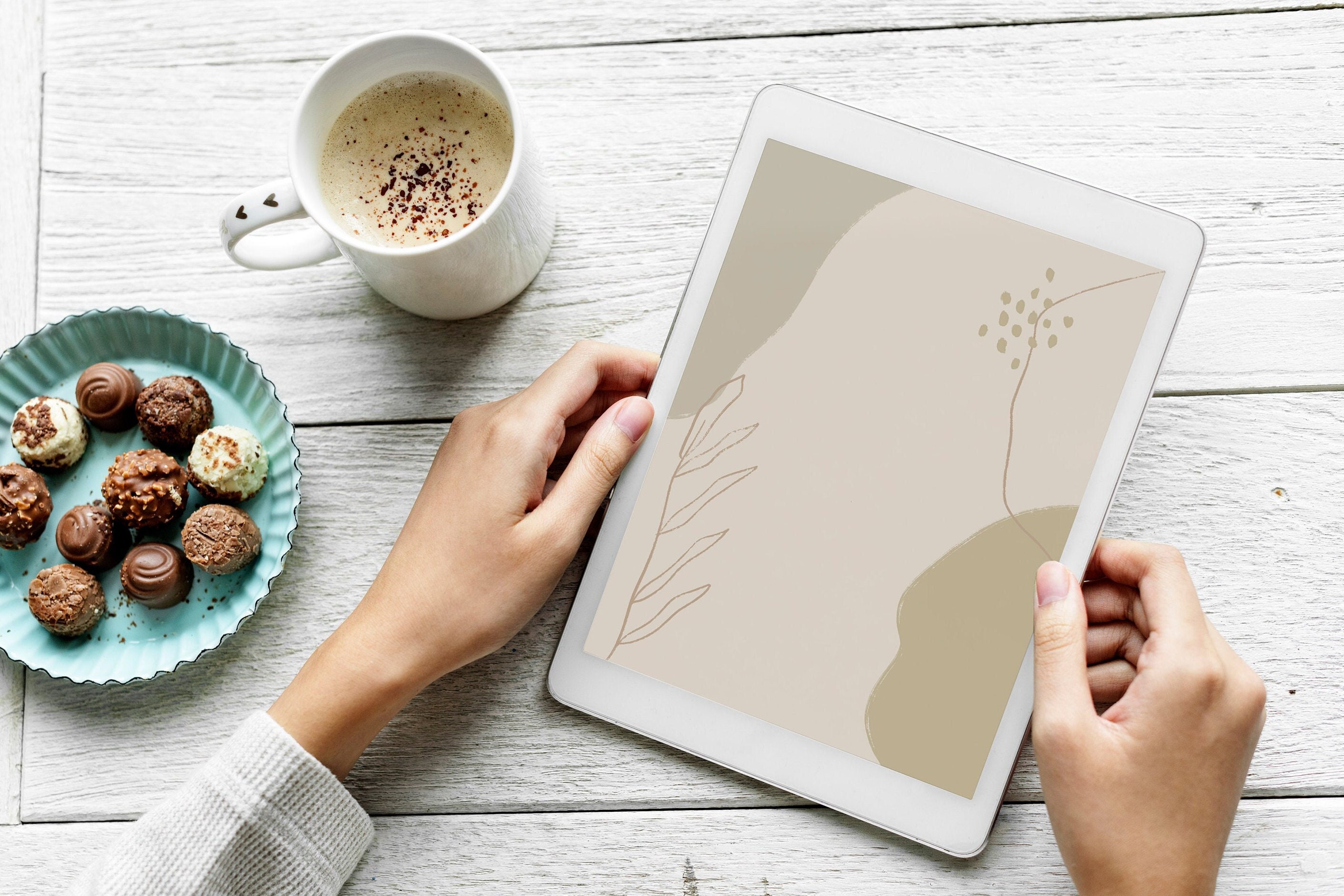 Aesthetic beige iPad background Abstract tablet lock screen background ...