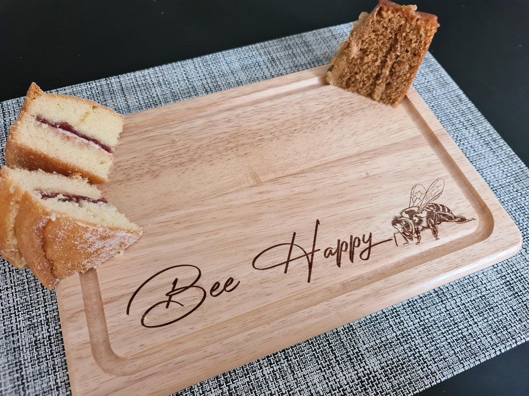 Honey Bee Chopping Board, Bee Serving Board Cutting Novelty Gift Honey ...