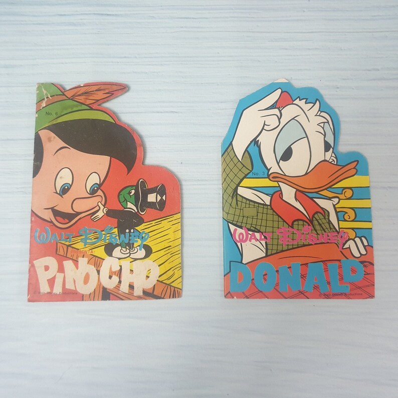 8 Walt Disney Hebrew Booklets Mickey Mouse / Minnie Mouse / Donald Duck ...