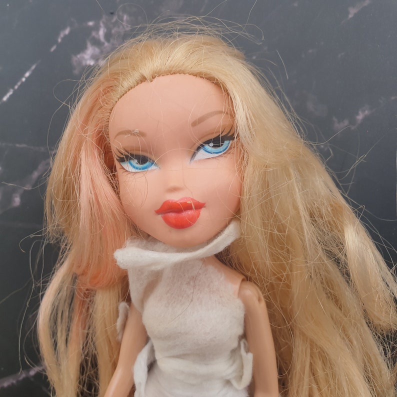 Bratz I-candy Cloe Doll/ Bratz Doll Cloe by MGAE 2001 / - Etsy