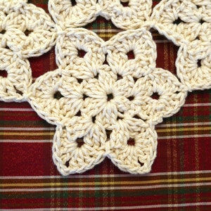 PDF Crochet Pattern-snowfall Crochet Table Runner - Etsy