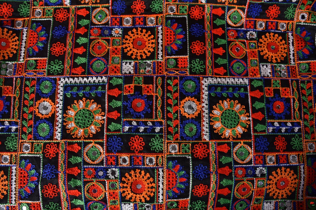 Traditional Rajasthani Shisha Mirror Fabric Floral Squares Shape ...