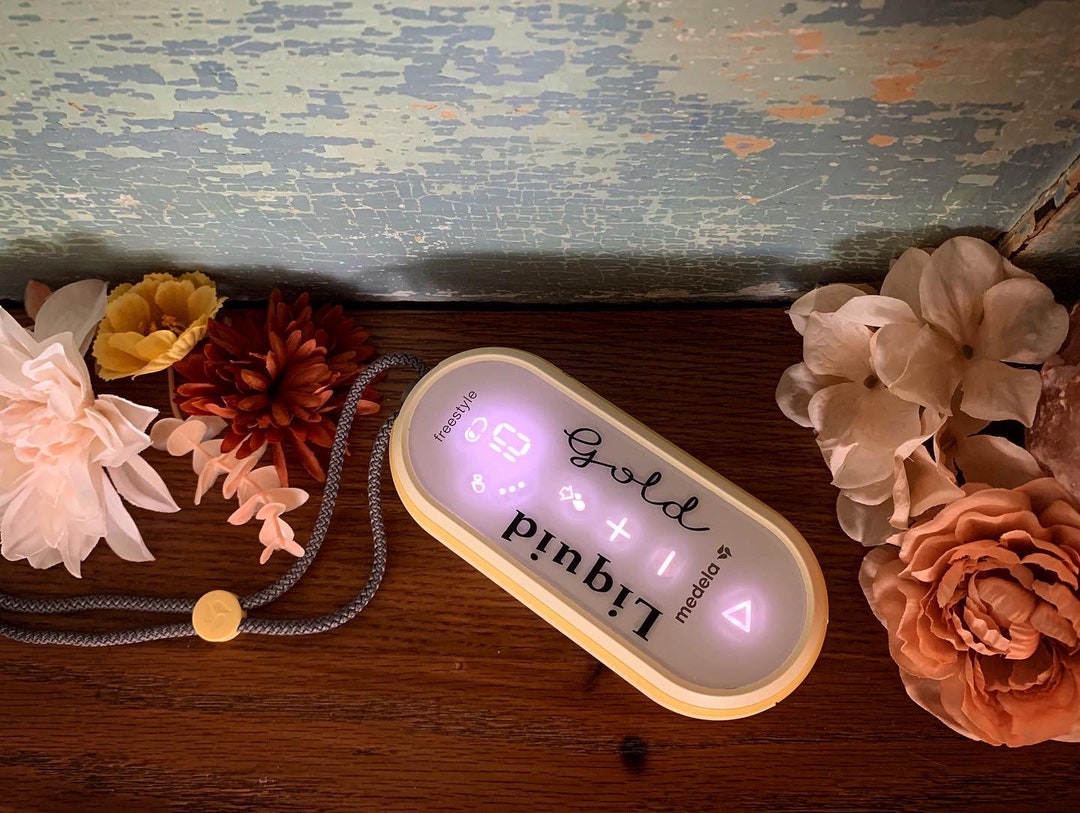 Liquid Gold Vinyl Decal, Freestyle Medela Pump Decal, Vinyl Sticker Set ...