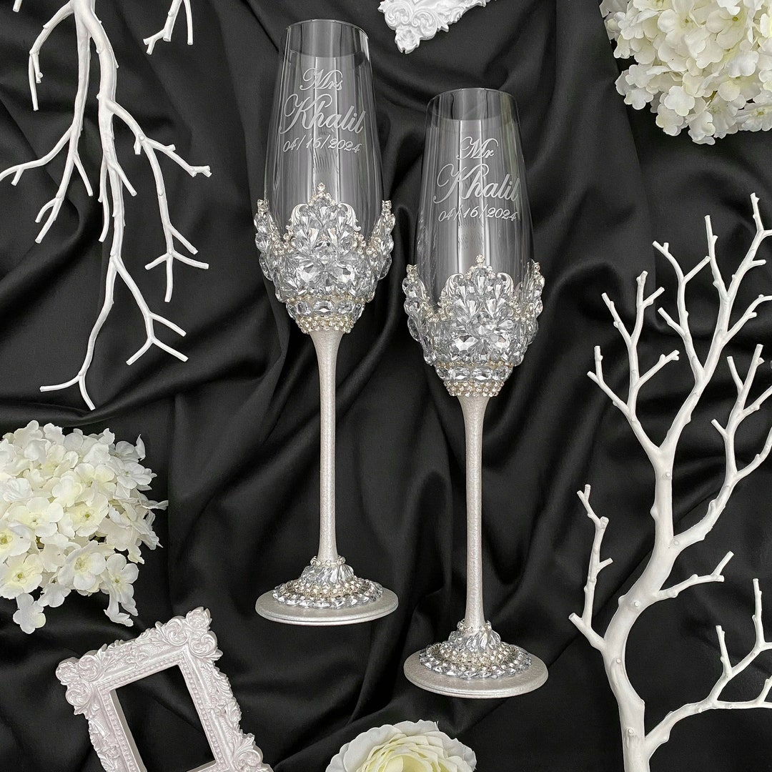 Silver Wedding Glasses for Bride and Groom, Personalised Wedding Flutes ...