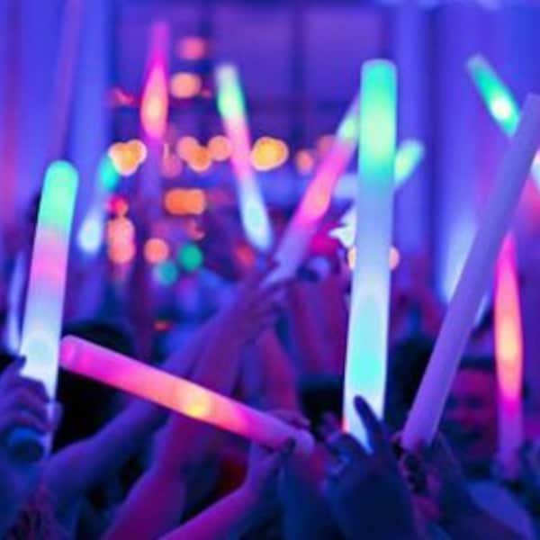 Wedding Glow Sticks - Etsy