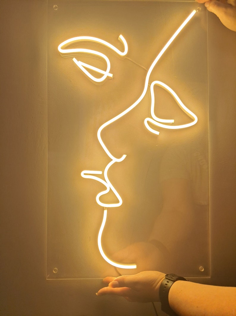 Kiss Neon Sign For Sale at Leonard Gagliano blog