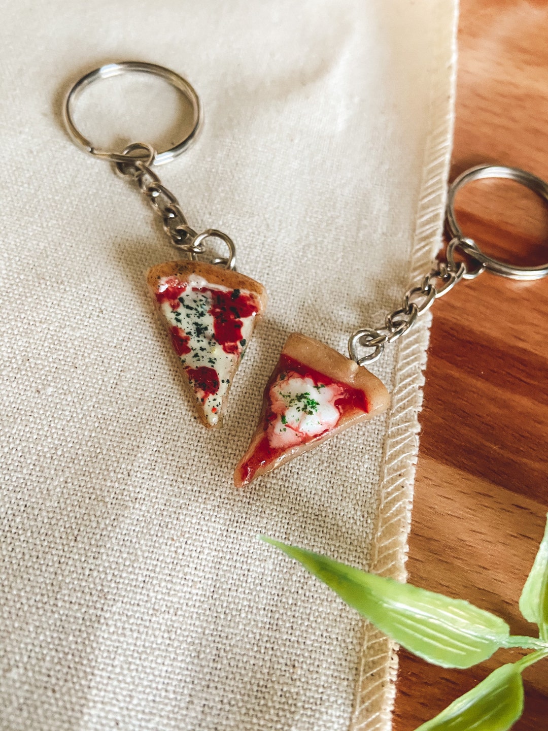 Pizza Keychain - Etsy