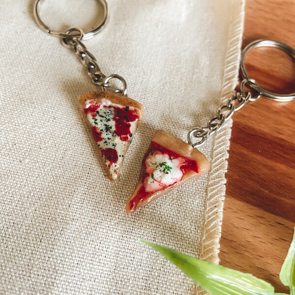 Pizza Keychain - Etsy