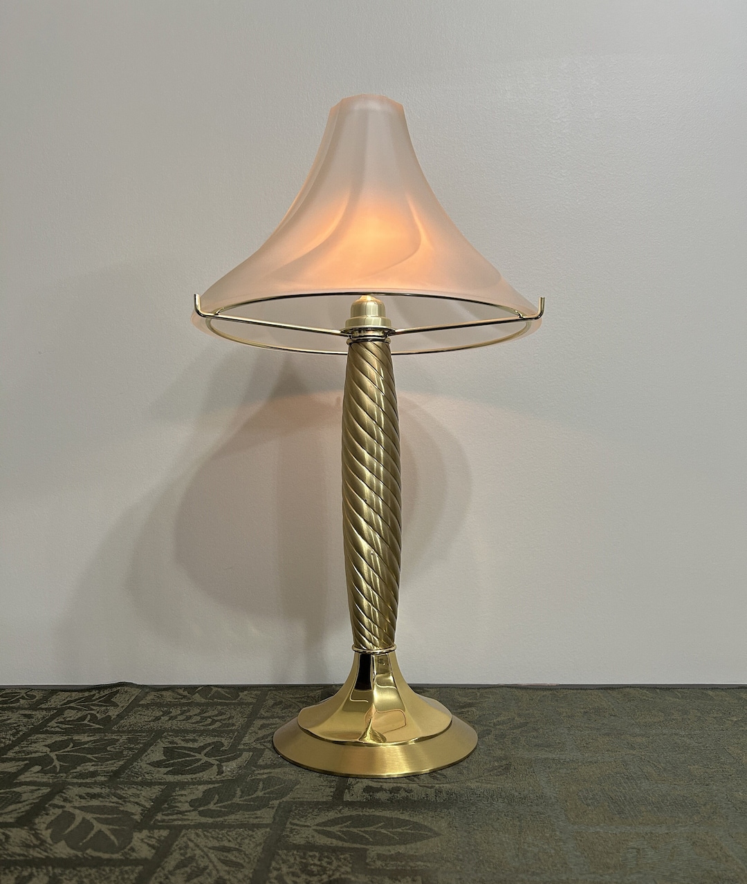 P7774 Partylite Lexington Candle Lamp Including Candles - Etsy