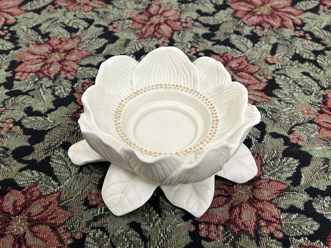 P7369 Partylite Magnolia Candle Holder - Etsy