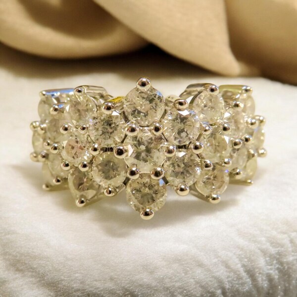 Diamond Cluster Ring - Etsy