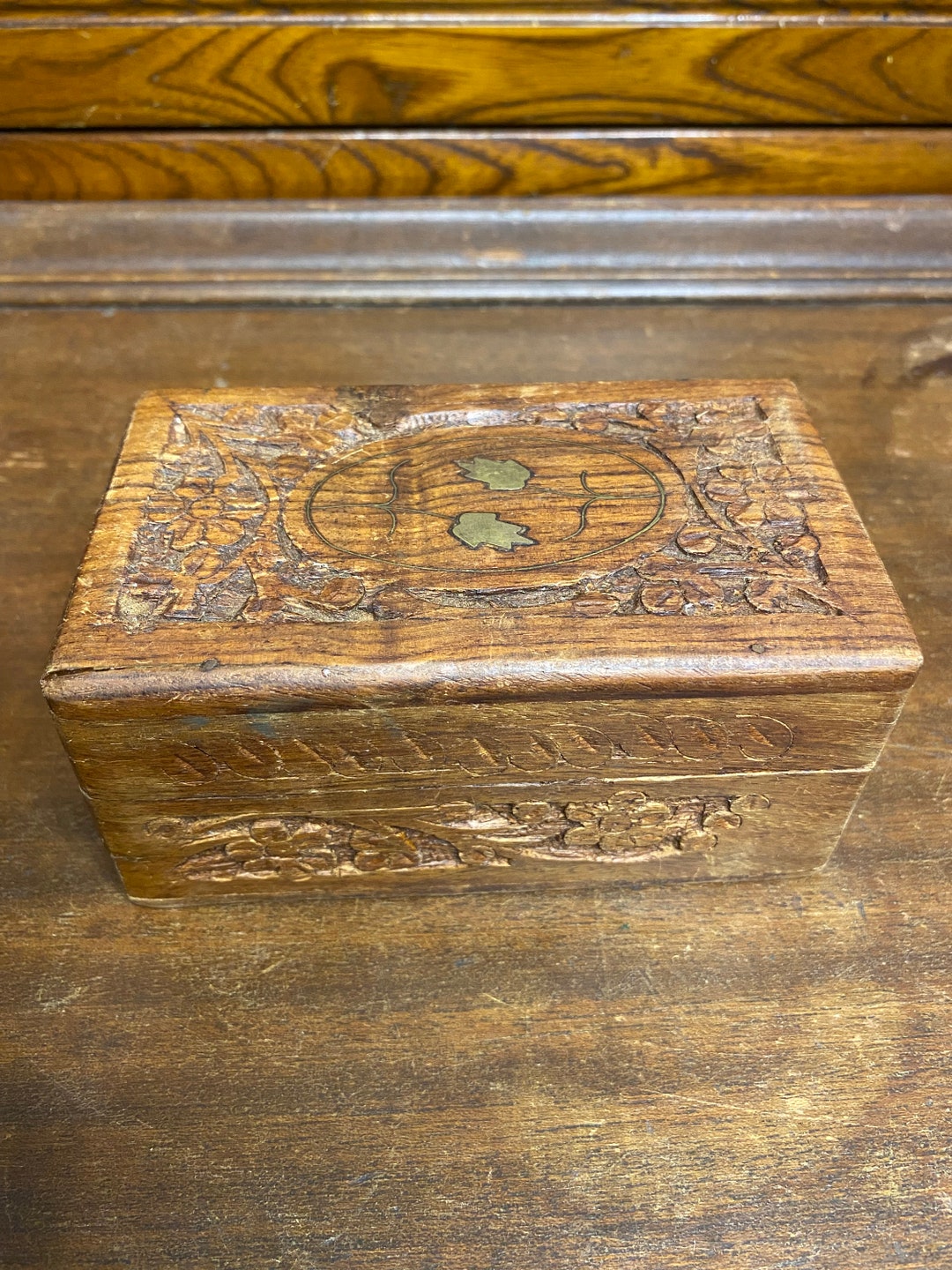 Vintage Stash Box Floral Carved Wood Inlaid Brass Stunning Made in ...