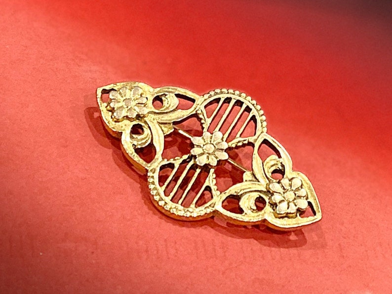 Victorian Reproduction Brooch Pin by 1928 Jewelry Co. - Etsy