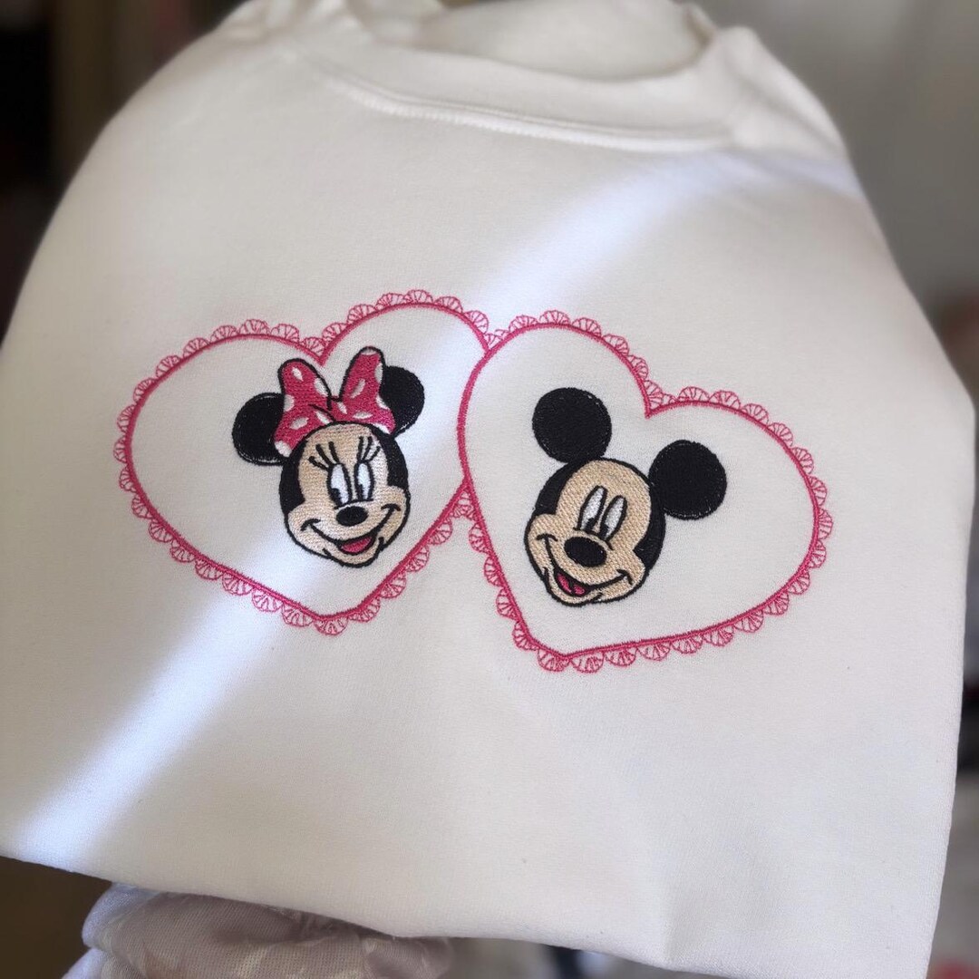 Adult Large) Trendy Minnie and Mickey Hearts, Trendy Embroidered Minnie ...