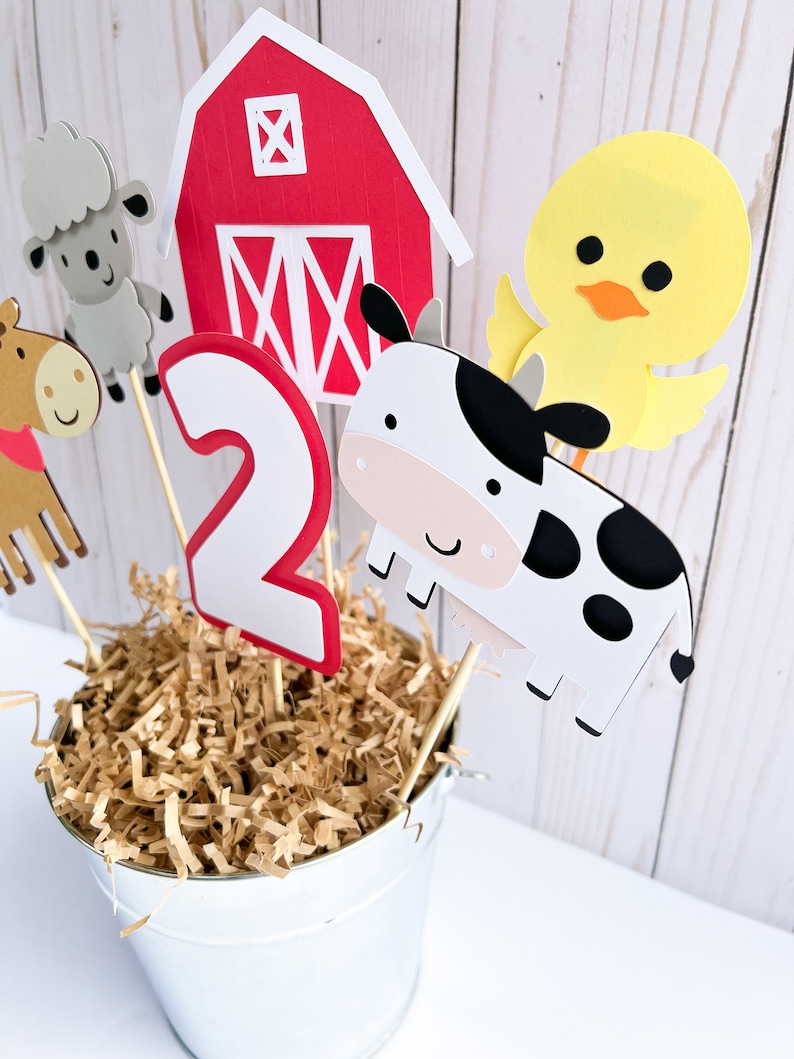 Farm Centerpiece, Barnyard Centerpiece, Farm Animal Centerpiece, Farm ...