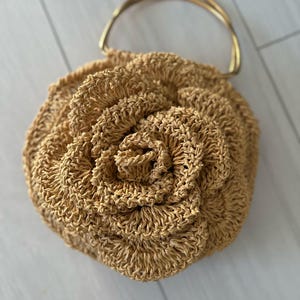Rose Flowers Raffia Crochet Hand Bag , Handmade Multicolored Summer Bag ...