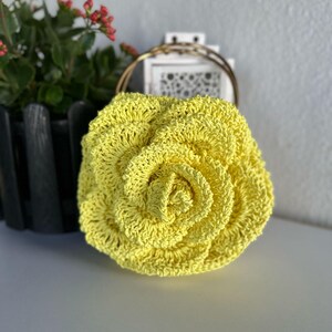 Rose Flowers Raffia Crochet Hand Bag , Handmade Multicolored Summer Bag ...