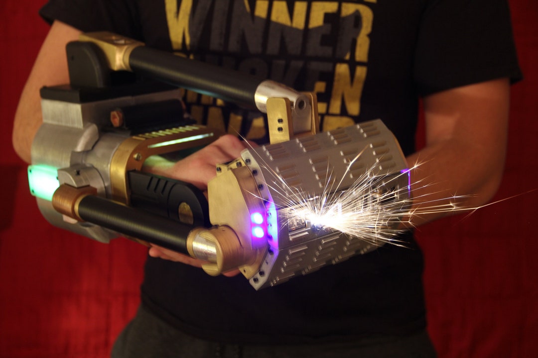 Spiderman Homecoming- Shocker Gauntlet Engineering Drawing - Shocker 3D ...