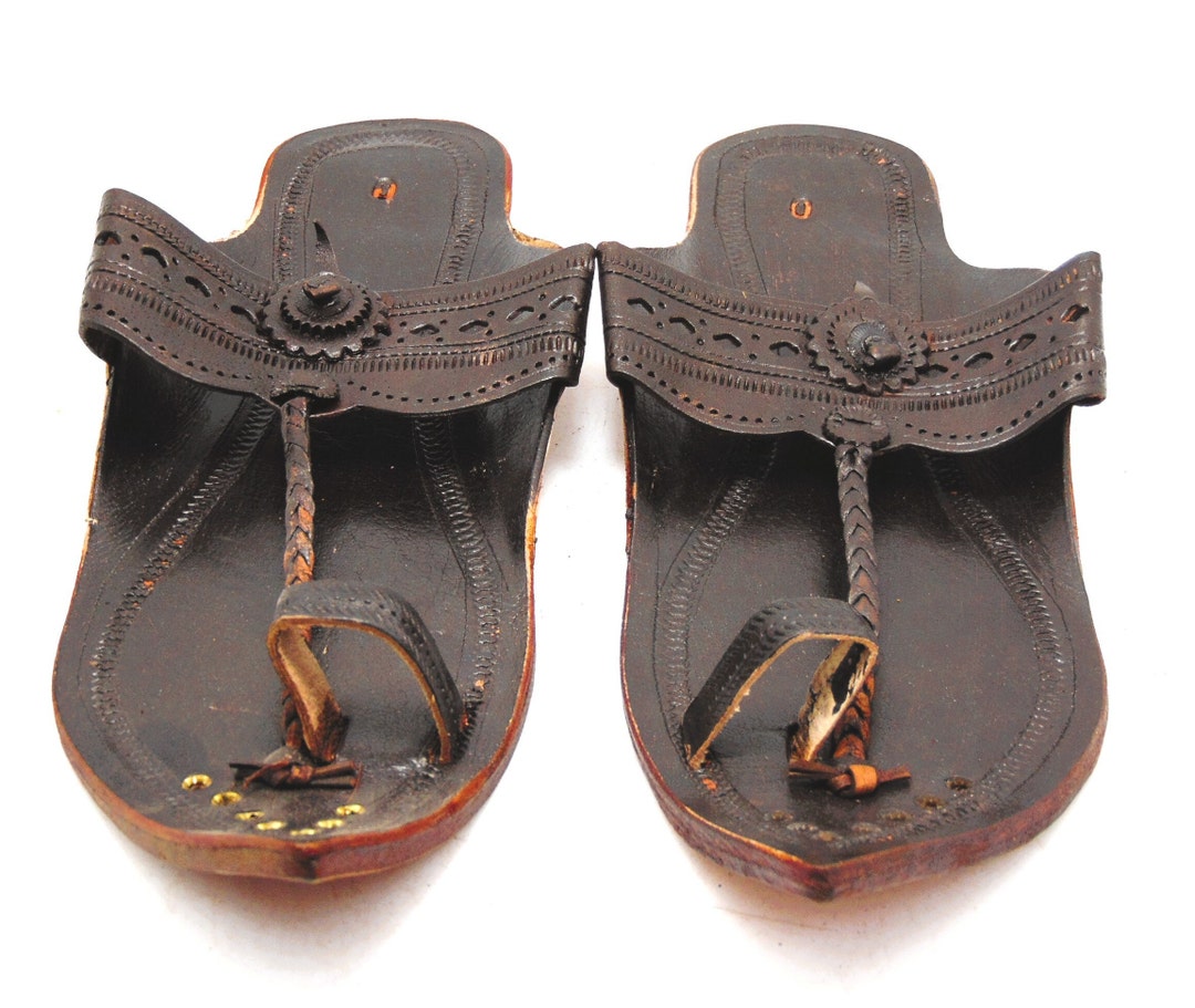 Kolhapuri Leather Sandals: Ethnic Indian Mens Chappals Slides - Etsy