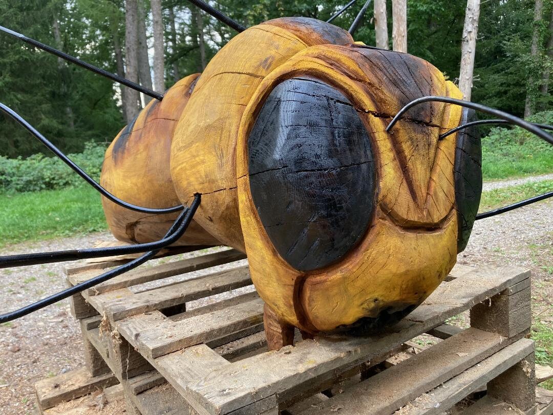 BIG BEE - Made of Wood - Etsy