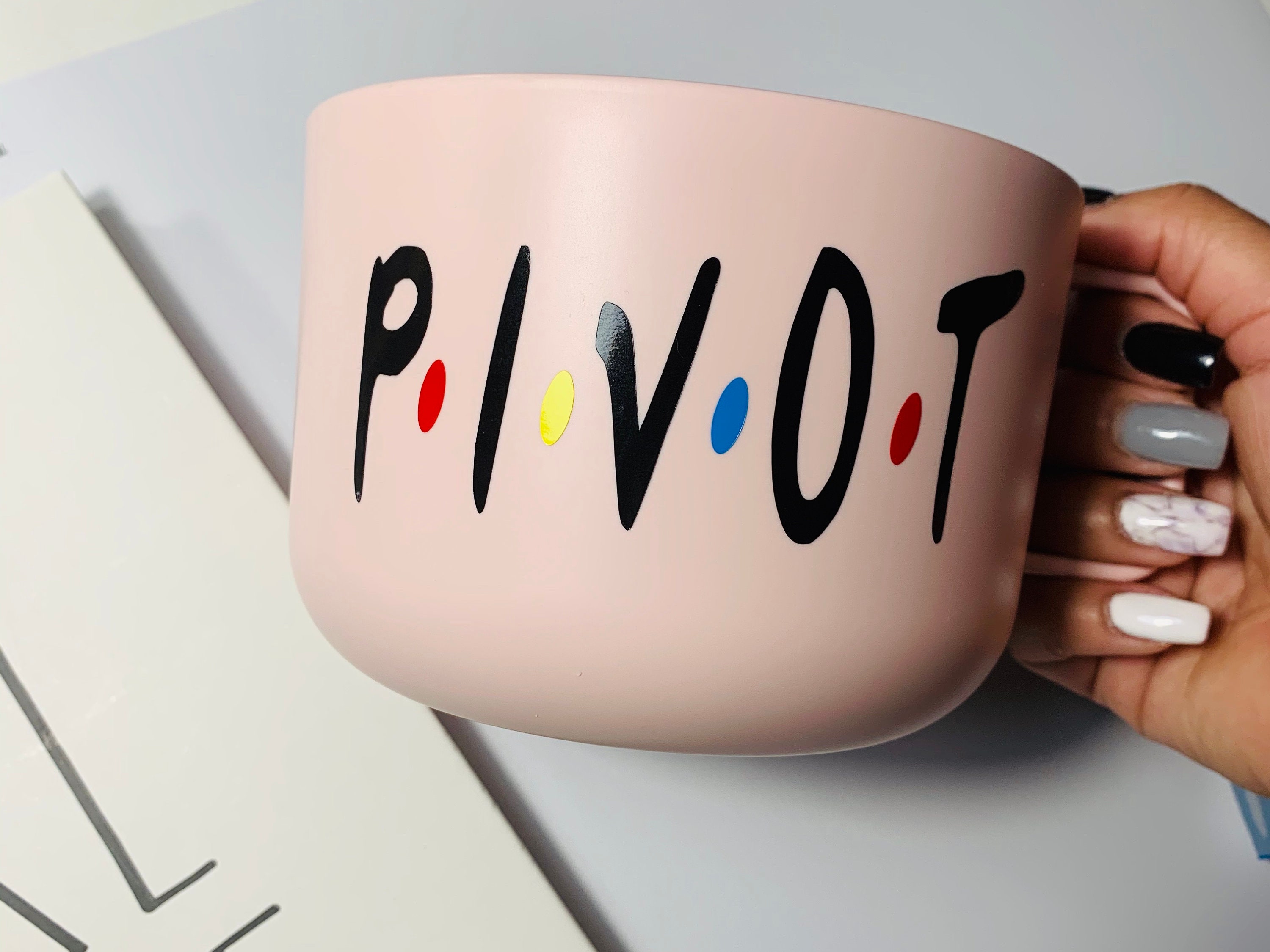 Pivot-friends-custom Name Vinyl Decal - Friends Inspired Vinyl for ...
