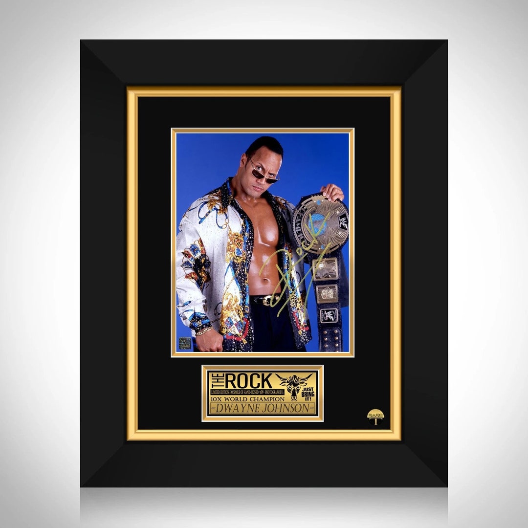 The Rock Dwayne Johnson WWE Legend Photo Frame Limited Signature ...