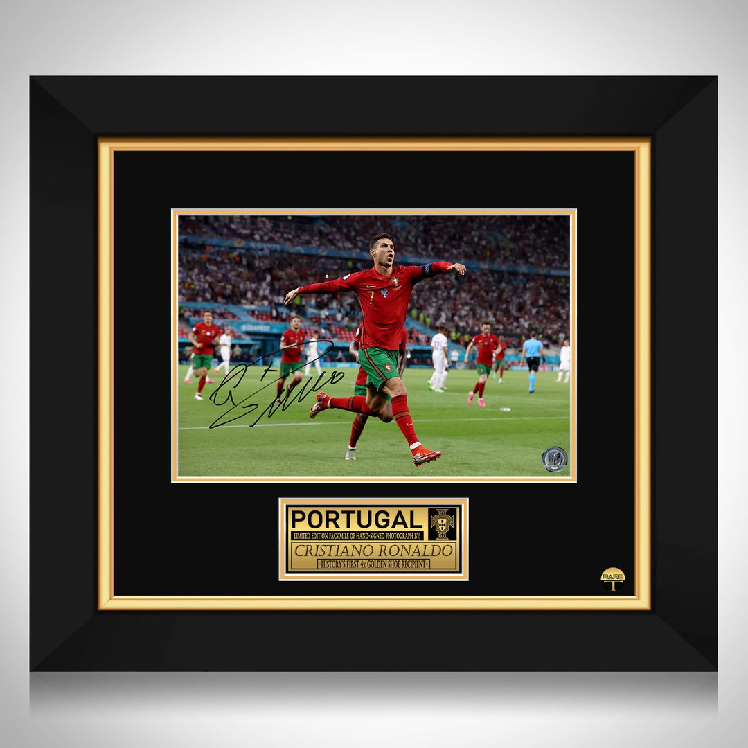 Cristiano Ronaldo Portugal Legend Photo Limited Signature Edition ...