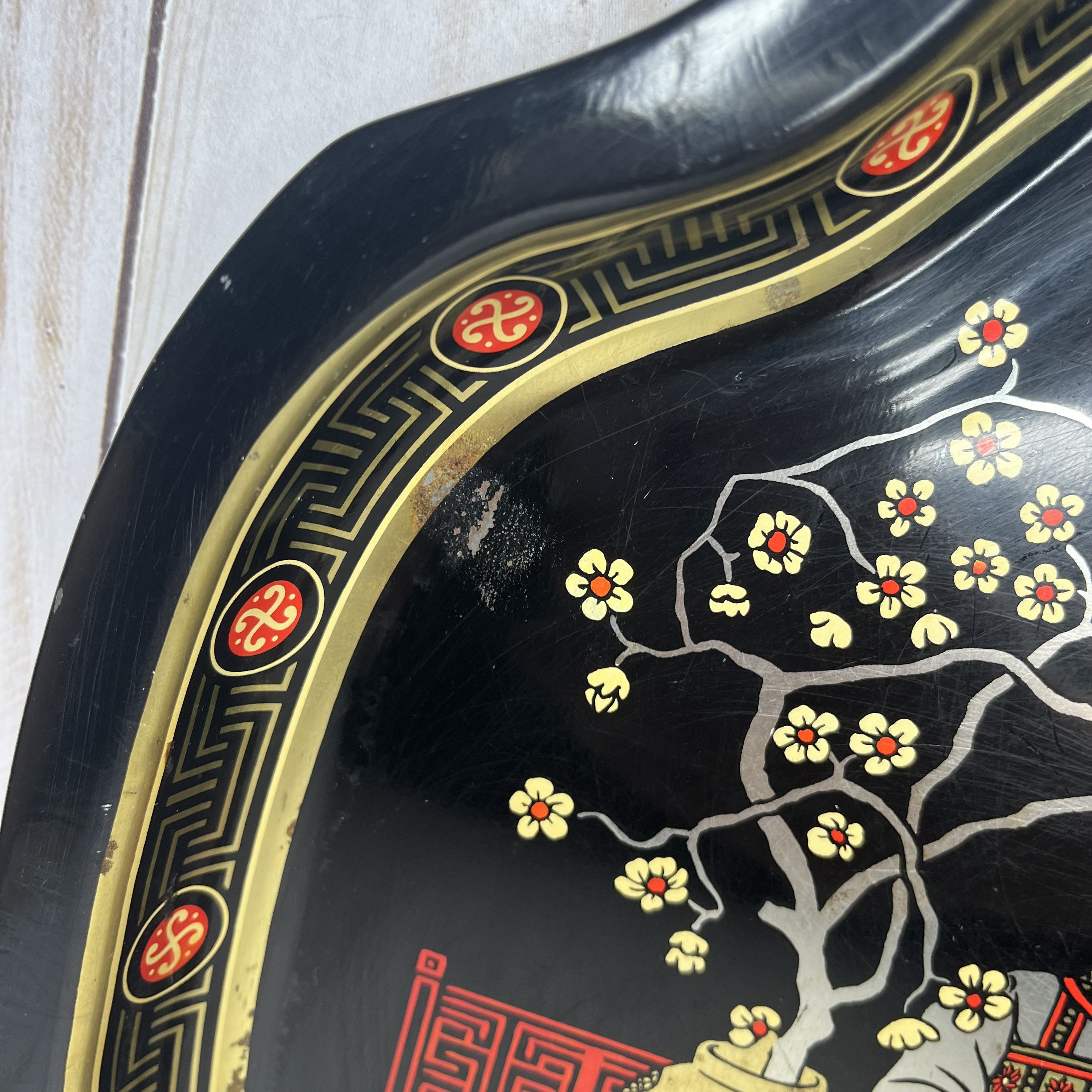 Vintage Asian Scene Painted Metal Decorative Tray, Oriental Themed ...