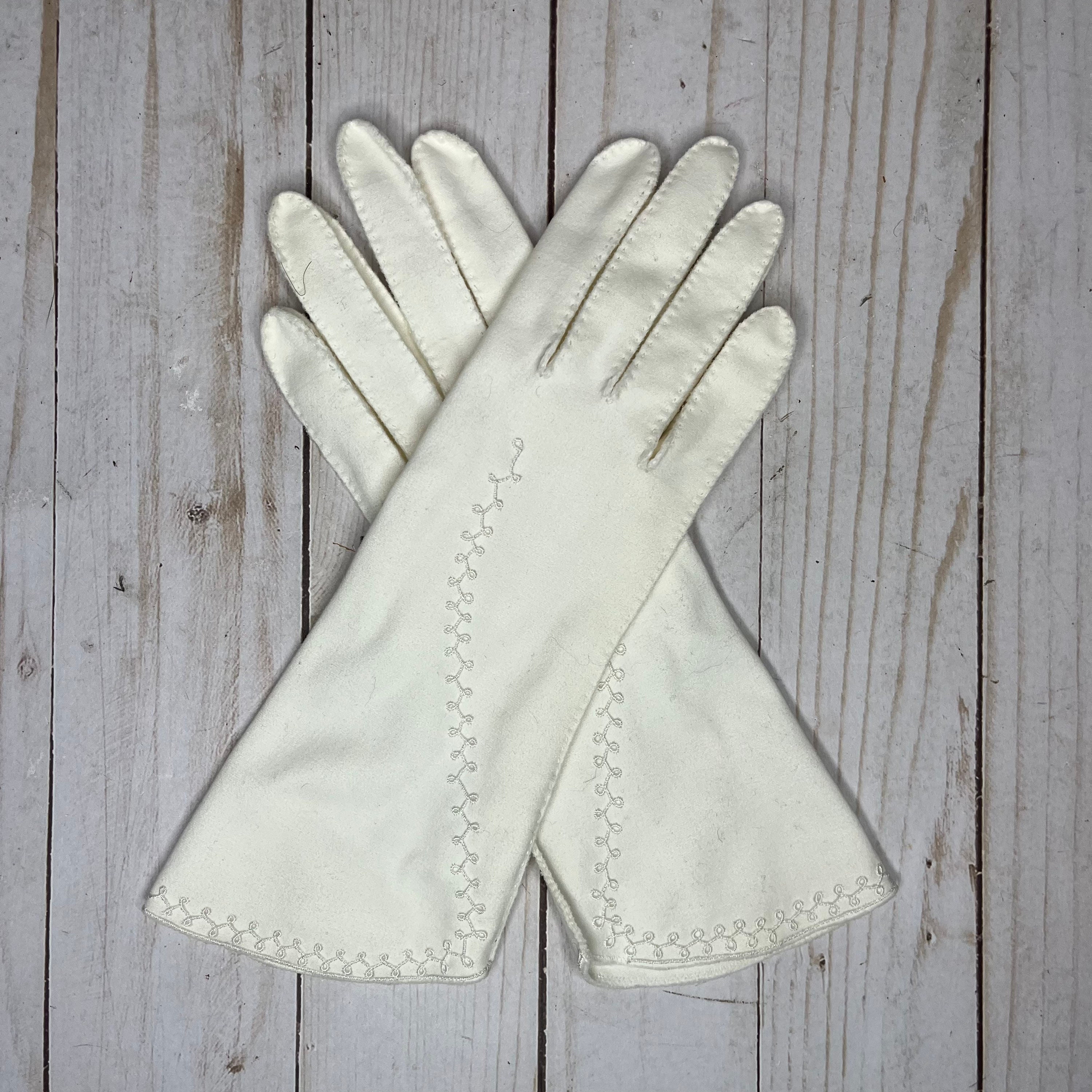 Vintage Fancy White Gloves Bridal Accessory, White Double Woven Cotton ...