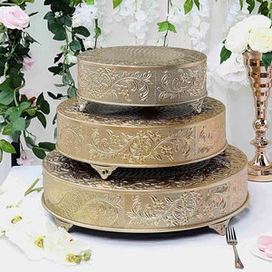 18" Embossed Round Cake Plateau, Gold Cake Stand, Metal Cake Stand ...