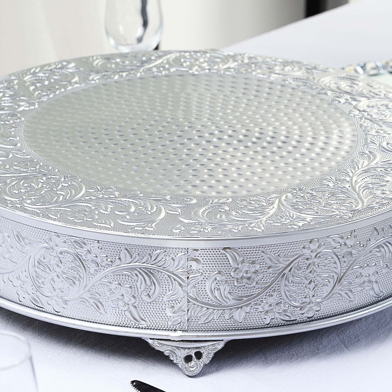 22" Embossed Round Cake Plateau, Silver Cake Stand, Metal Cake Stand ...