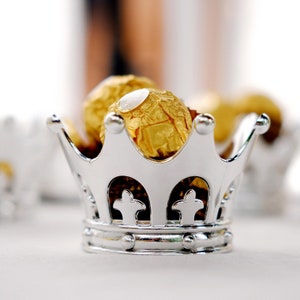 3" Silver Crown Party Favor, Fillable Mini Crown, Candy Treat ...