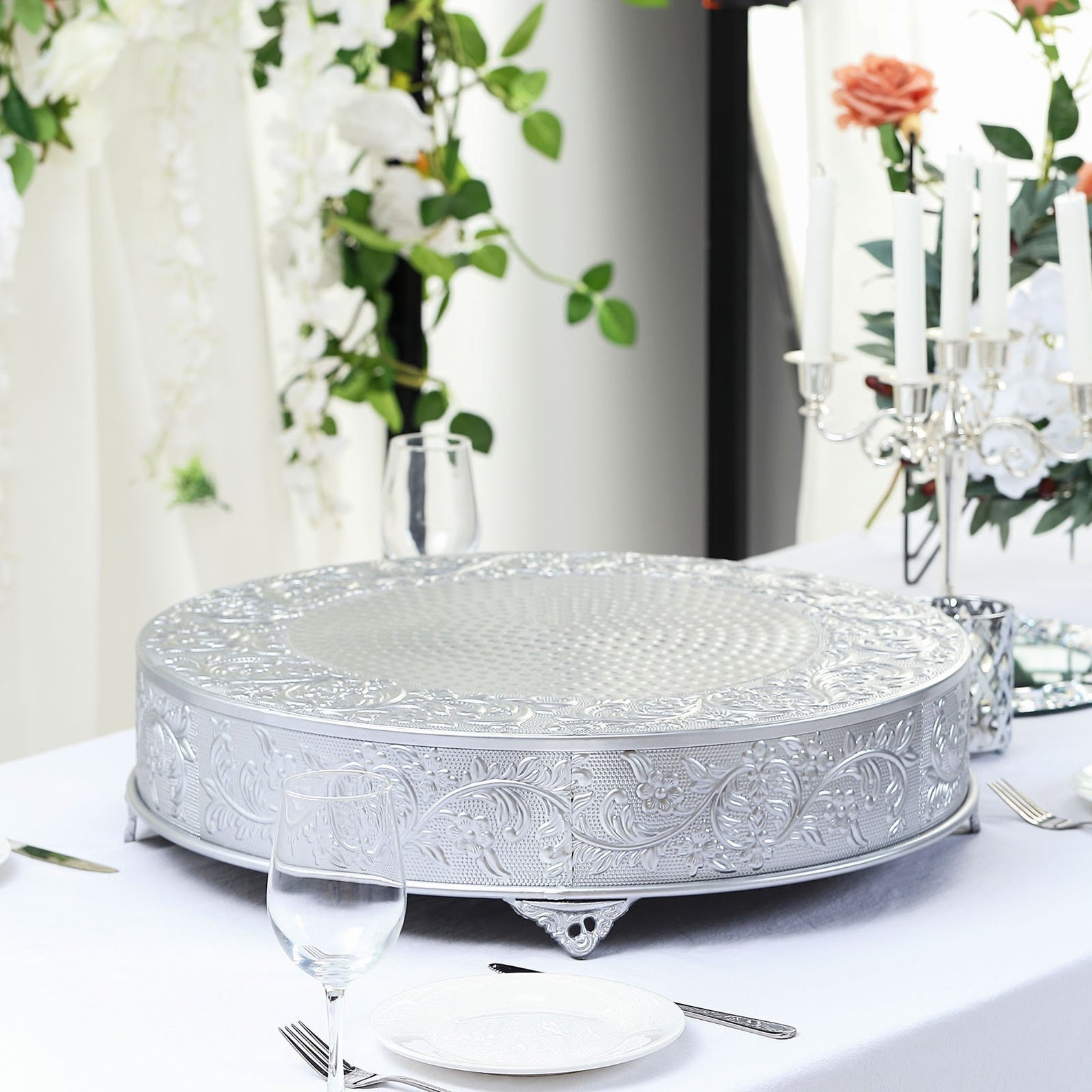 22" Embossed Round Cake Plateau, Silver Cake Stand, Metal Cake Stand ...