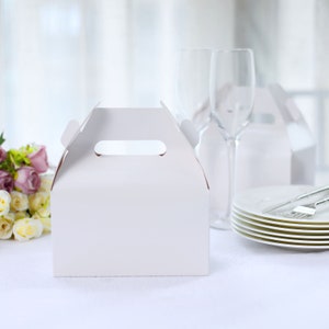 25 Pack | Classic White Party Favor Boxes, Gift Tote Boxes, Gable Boxes ...