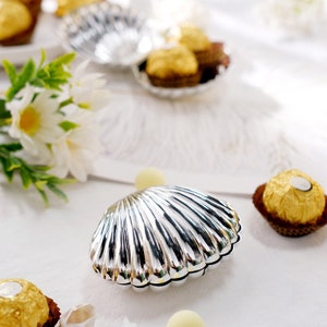 12 Pack Silver Sea Shell Table Top Party Décor, 3.5 Plastic Clams ...